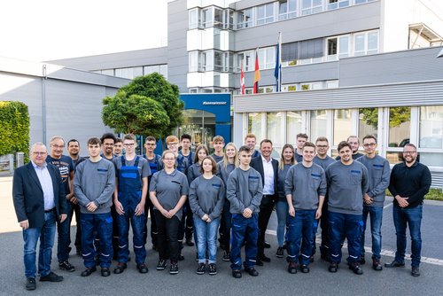 Azubis starten bei Kannegiesser ins Berufsleben: Kannegiesser - Germany